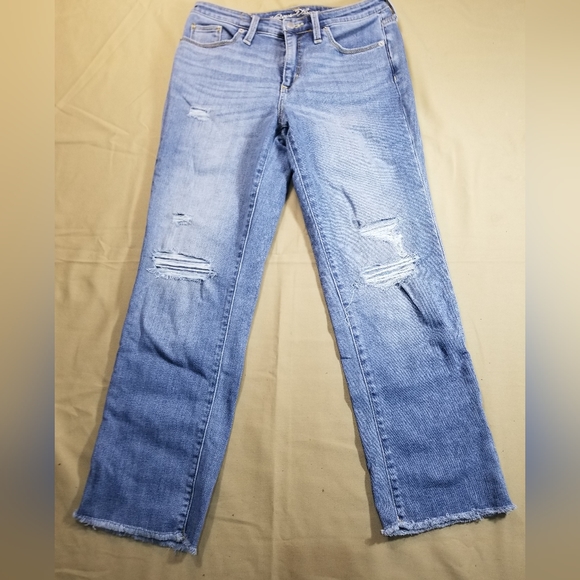 Universal Thread | Jeans | Universal Thread Women Distressed Jeans High ...